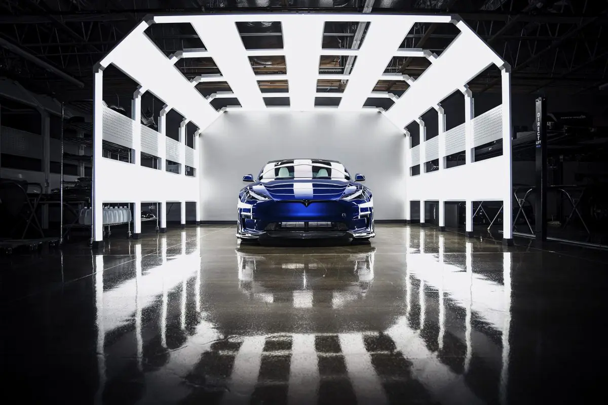 Tesla Model S Plaid Media Gallery - Unplugged Performance