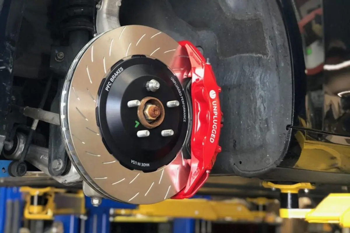 Tesla Model S, 3, X, Y and Cybertruck Services