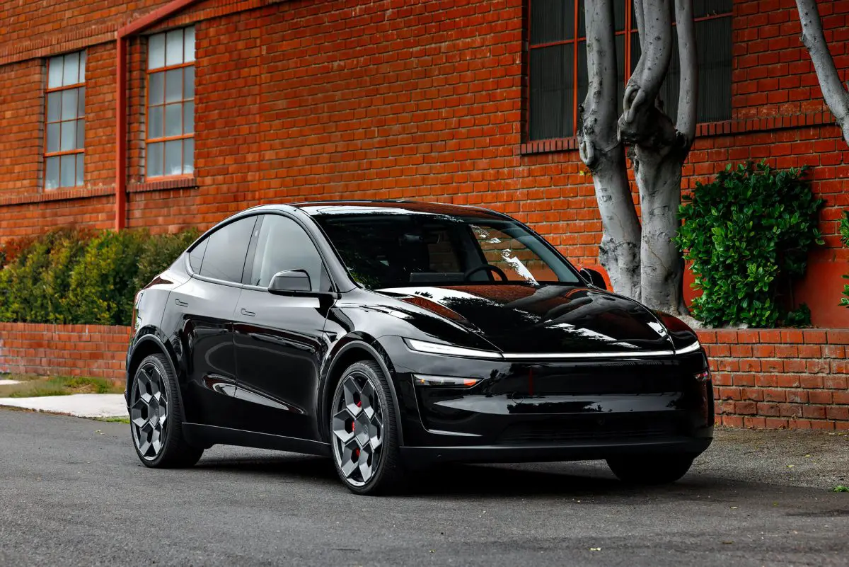 Tesla Model Y Media Gallery - Unplugged Performance
